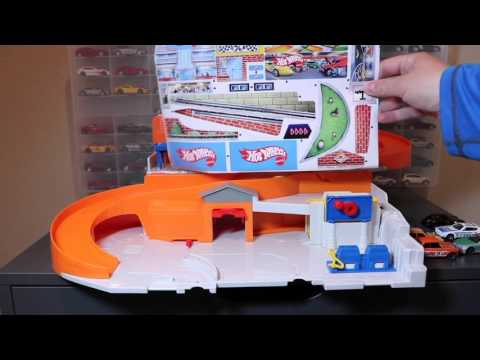 Hot Wheels Sto & Go: The best Hot Wheels Playset since the 1980’s ...
