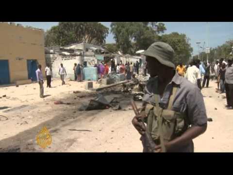 Deadly car bomb rocks Somali capital
