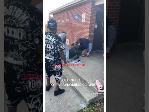 MAN TALKING TRASH GETS ROB AT DICE GAME…#SUBCRIBE#
