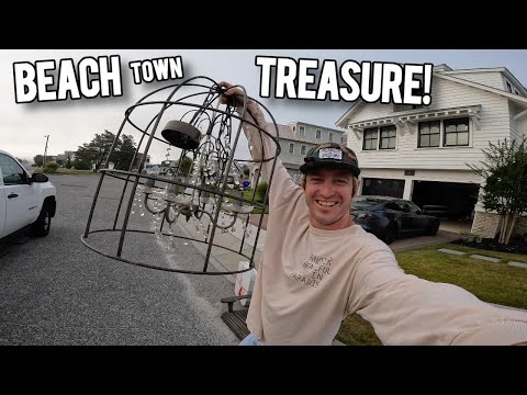 Trash Picking MILLION Dollar Neighborhood PAYS OFF BIG!