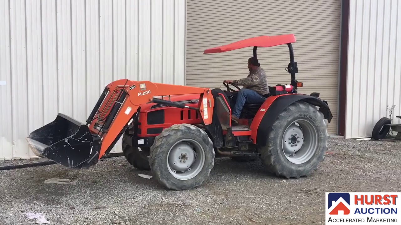 Agco GT65 4x4 w/Loader Tractor