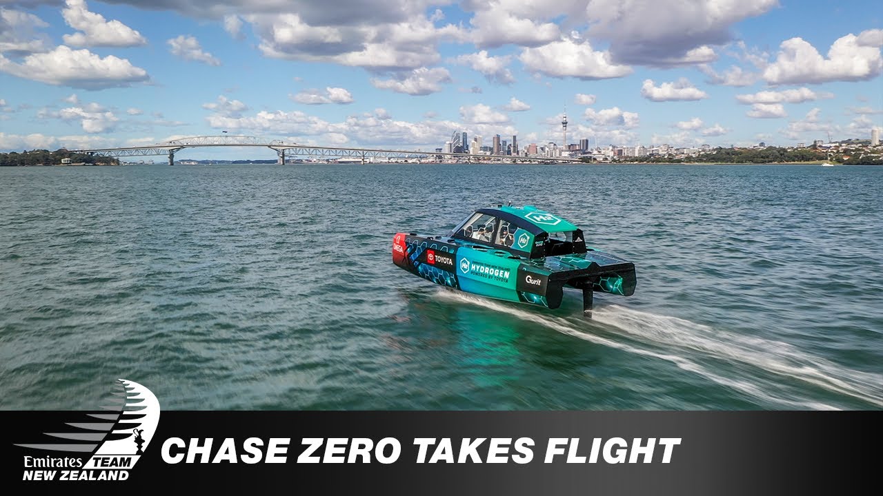 Hydrogen Foiling Boat Powered by Toyota Fuel Cells Hits the Water at 57 ...