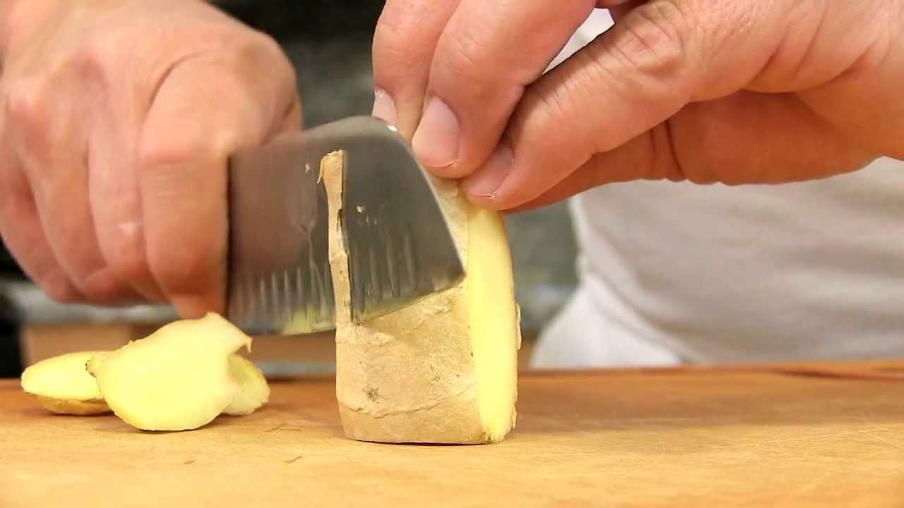 How to Grate Ginger
