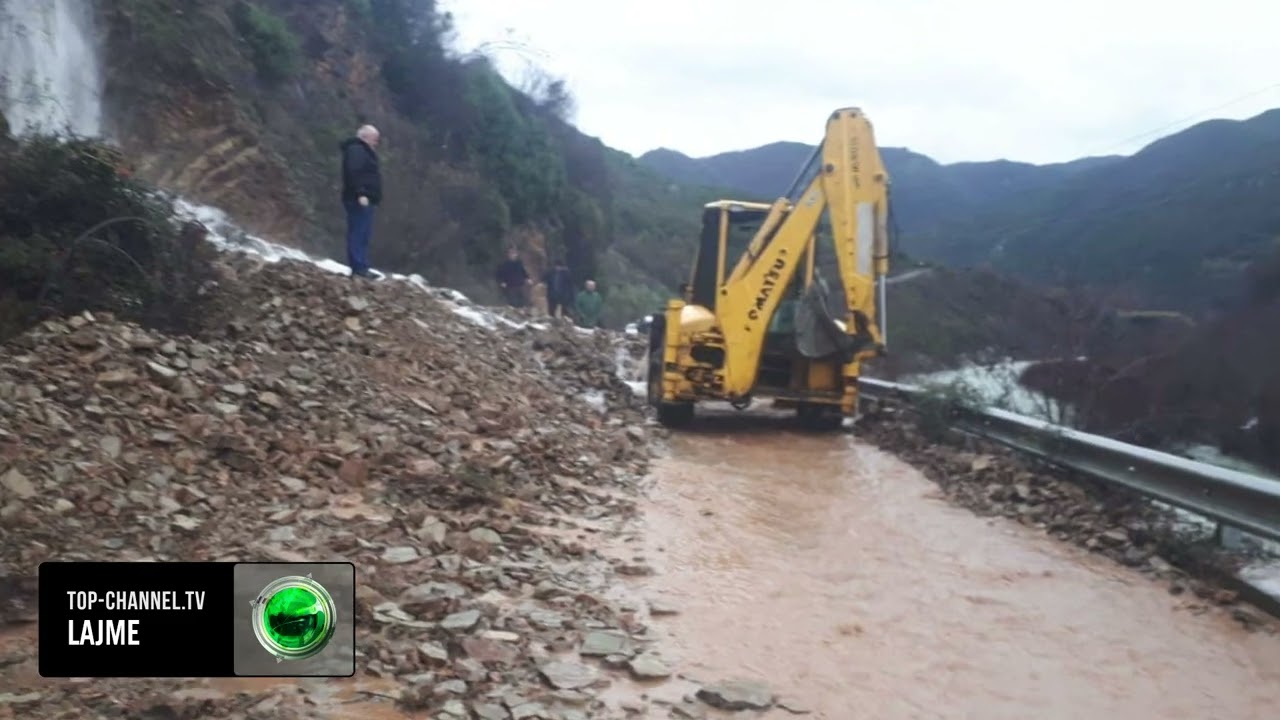 Top Channel/Reshje shiu dhe dëbore,probleme në disa akse,duhen goma ...