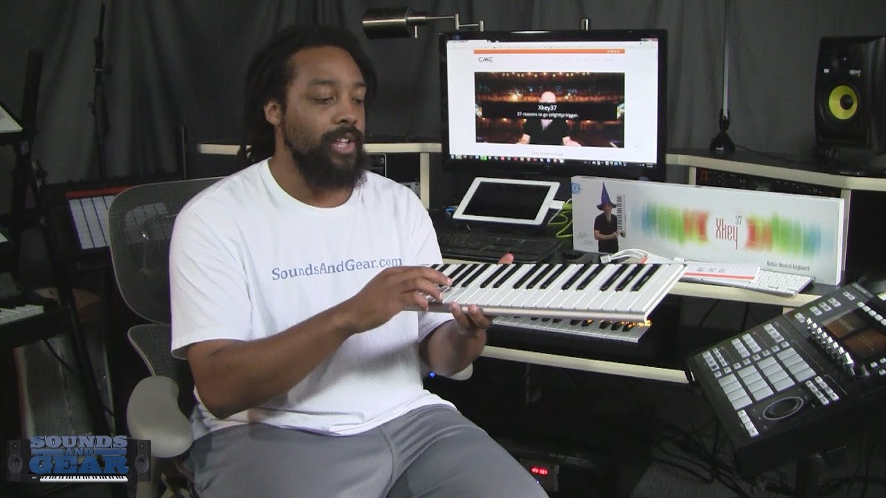 Review: CME XKey37 Portable MIDI Keyboard - SoundsAndGear.com