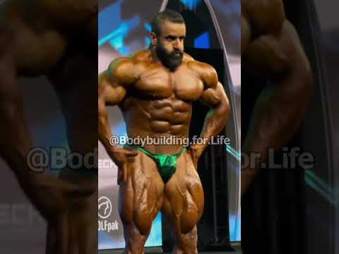 His Definition & Size reminds us of Ronnie Coleman & Dorian Yates