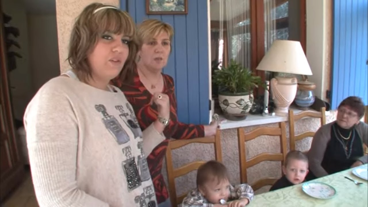Documentaire | Maman solo chez mes parents, pas facile