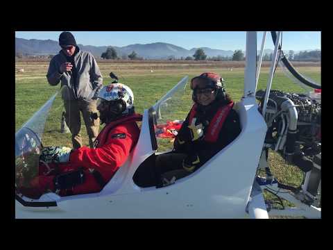 Italian Gyrocopter Magni m16 over Versilia and Cinque Terre