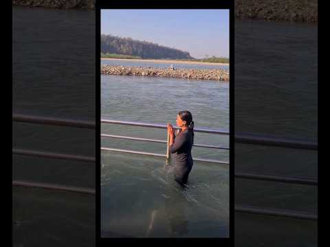 ऋषिकेश में यह होता है 3 नदियों का संगम #rishikesh #trivenisangam #vintales