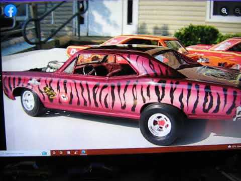 1/25 Scale Model Cars & Trucks Slideshow