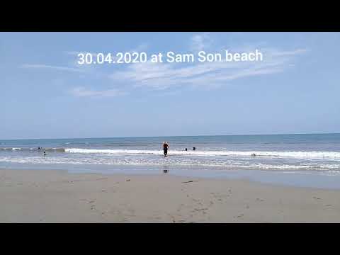 Nam is dancing and jumping at the Sam Son beach 30.4.2020