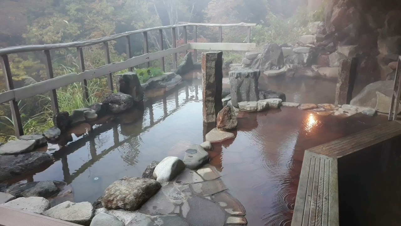 Premium Accommodations Tohoku Tour Autumn 2022