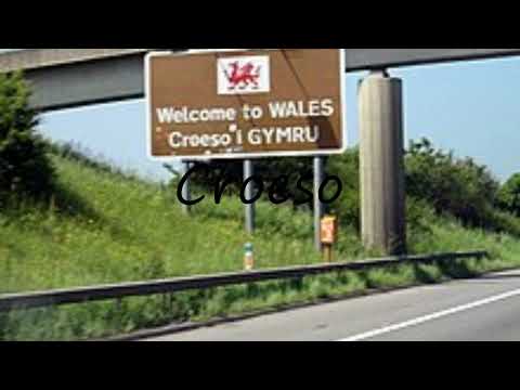 How to pronounce Croeso in Welsh?