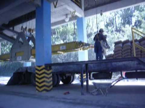 Claudius Peters przedstawia nową technologię pakowania i wysyłki - Vekamaf