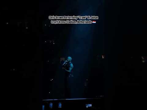 Chris Brown Performing "Crawl" At Johan Cruyff Arena Stadium, Netherlands π³π± #chrisbrown #concert