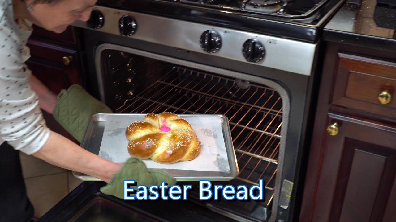 Italian Grandma Makes Easter Bread