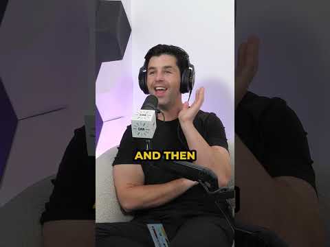 Crazy Chimpanzee Rules On Drake and Josh Set