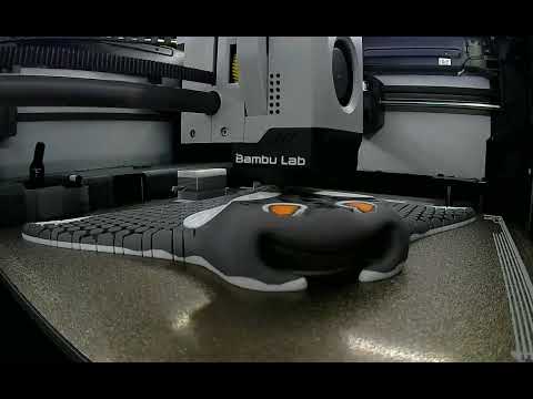 Manny the Articulated Manta Ray - 3D Printing Timelapse