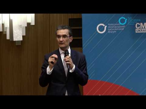 Arturo Bris Redner Finanz, Wirtschaft & Globalisierung