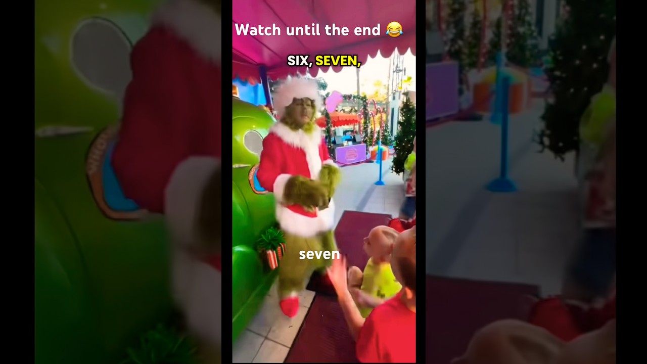 Grinch memes 😂 watch until the end! #funny #grinch #memes #like #subscribe #share #viral #shorts