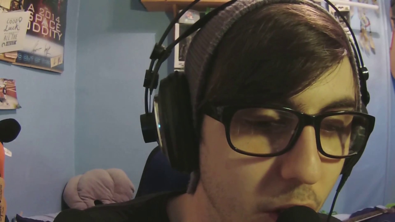 ASMR Ear to Ear Counting Down From 100! :D