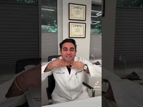 Plastic surgeon explains tiktok trend MEWing #plasticsurgeon #mewing #nyc #plasticsurgeryexpert