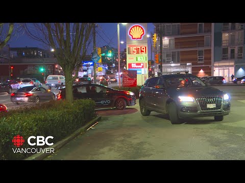 B.C. officials announce limits on gas purchases for non-essential vehicles, travel restrictions