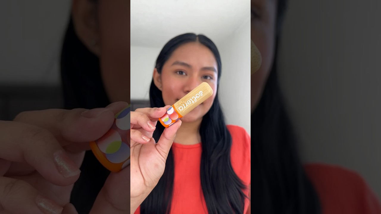 essential balm 💚 @solterratribe #lips #balsamo #beautymusthaves #beautytips #shortsbeauty