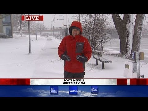 Live: Snow Pounds Midwest