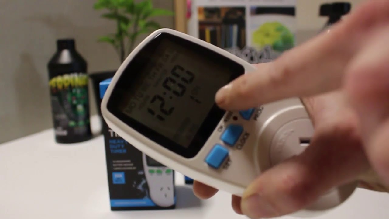 A-Grade Hydroponics Programming your HYDRO PRO 247 Digital Timer - can you see The Enhancer bottle?