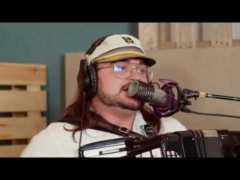 “Dyngus Daze” Captain Tom & The Hooligans (Official Music Video)