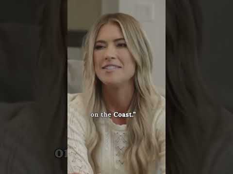 Christina Hall's Touching Decision About Her Third Marriage #celebrityweddings #divorce #marriage