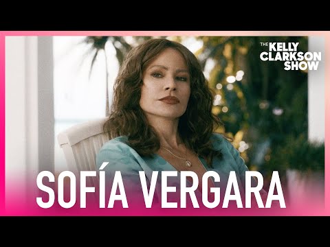 Kelly Clarkson Can't Believe Sofía Vergara's Transformation In 'Griselda'
