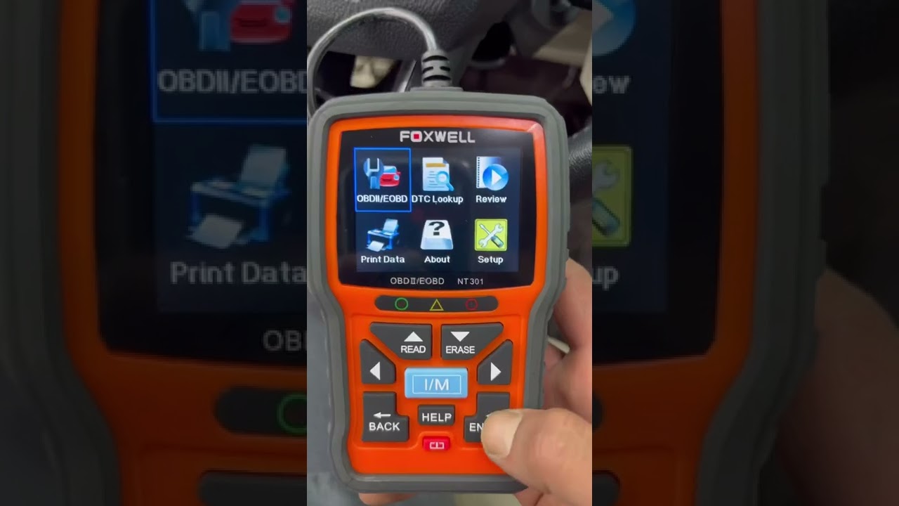 Affordable OBD 2 scanner #foxwell link in bio #fyp #mechanic #autodiagnostico #obdscanner