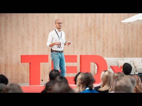 Humanizing urban planning for beautiful cities | Stefano Cozzolino | TEDxMitte