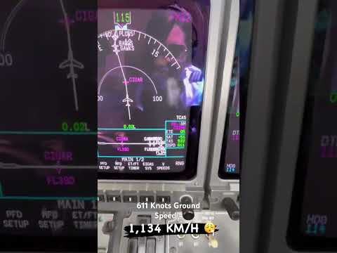 No speed limit up there ๐ Citation X Jet Speeding ๐ฉ๏ธ๐จ