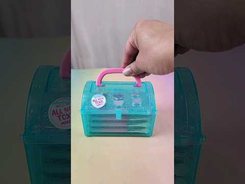 mini treasure makeup set