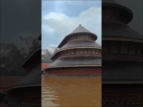 #madhur siddivinayaka temple#kasaragod# a rainy day madhur temple#💦💦💦⛈️🌦️