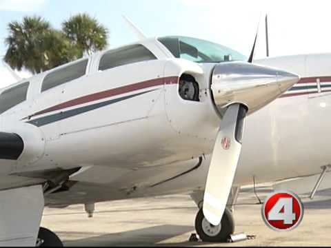 Luring JetBlue to Naples Airport faces huddles