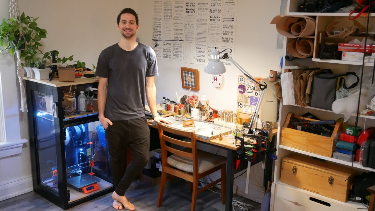 TINY APARTMENT WORKSHOP TOUR + Tips for Making from a Small Space!