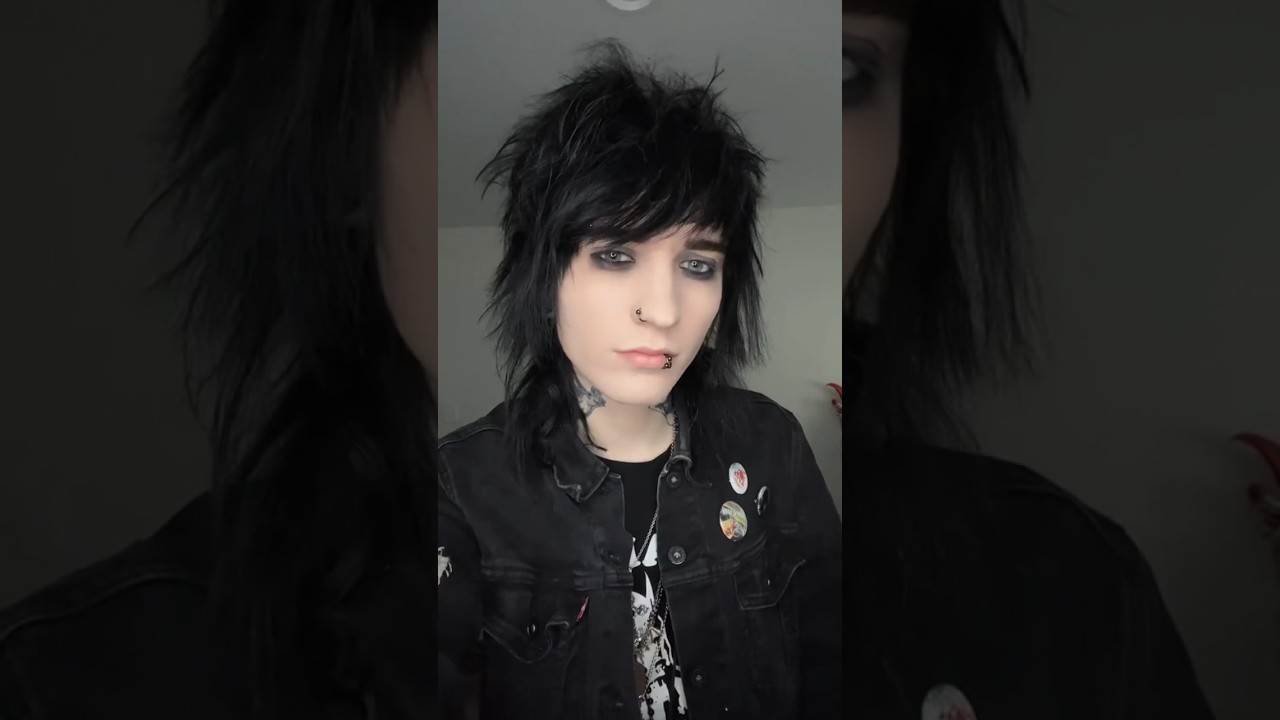 How Emo guys get girls