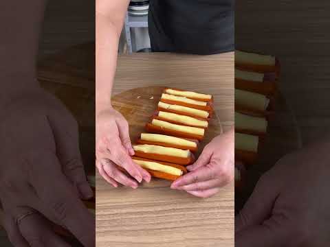 Gourmet hot dog! The best snack for your family!