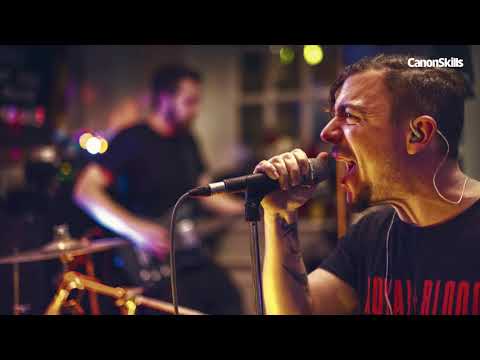How to Photograph Live Bands