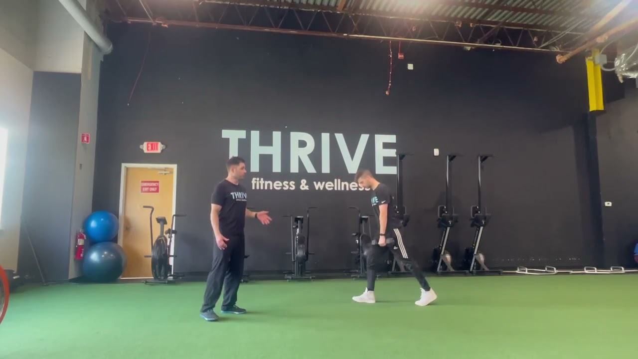 Split Squat -  Single Arm Dumbbell (Contralateral)