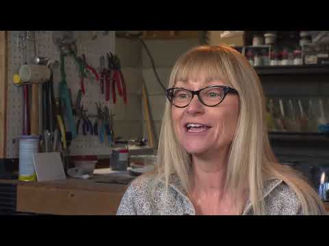 Alice Shepard - Glass Artist | Tennessee Crossroads | Episode 3323.1