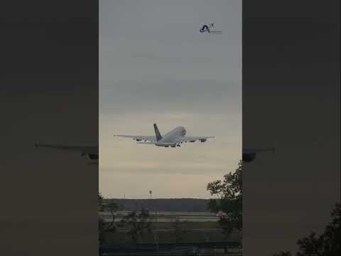 Reg: D-AIMN | **LUFTHANSA** | A380-841 taking off from Los Angeles