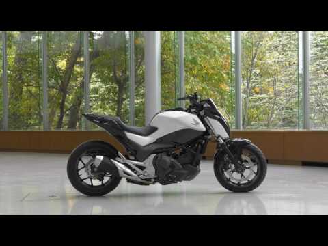 Honda Self-Balancing Motorcycle - Autonomous Motorcycle Drives Itself