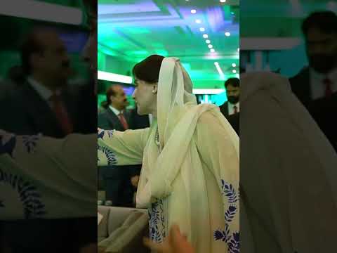 CM Punjab Maryam Nawaz in bike ceremony (3)