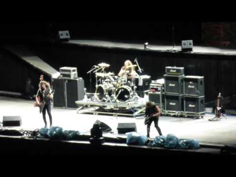 Raven Frontman Remembers Having Metallica as Opening Band in '83 ...