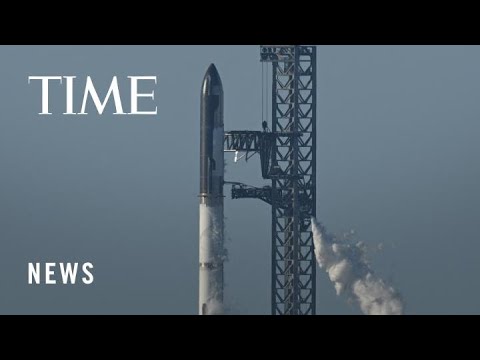 SpaceX Calls off First Launch Attempt of its Giant New Rocket